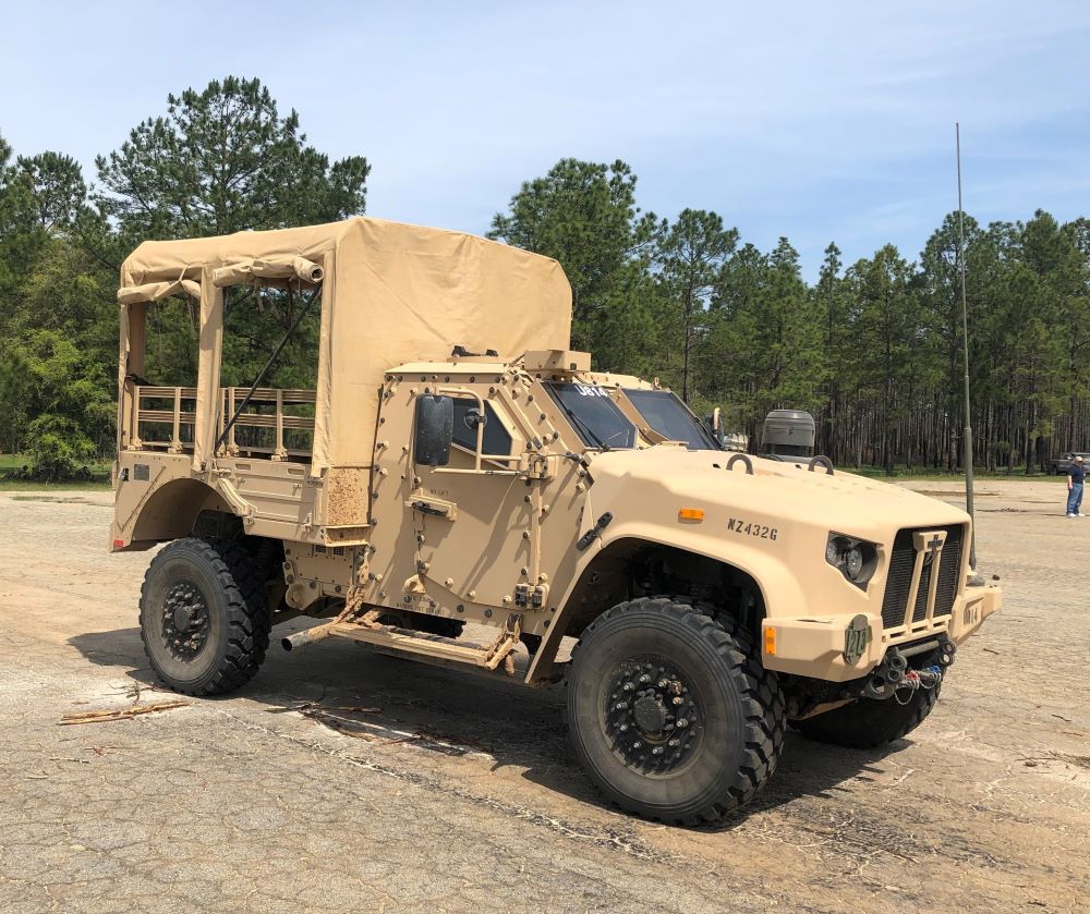 WarWheels.Net- M1278/M1279/M1280/M1281 Joint Light Tactical Vehicle (JLTV) / Light Combat ...